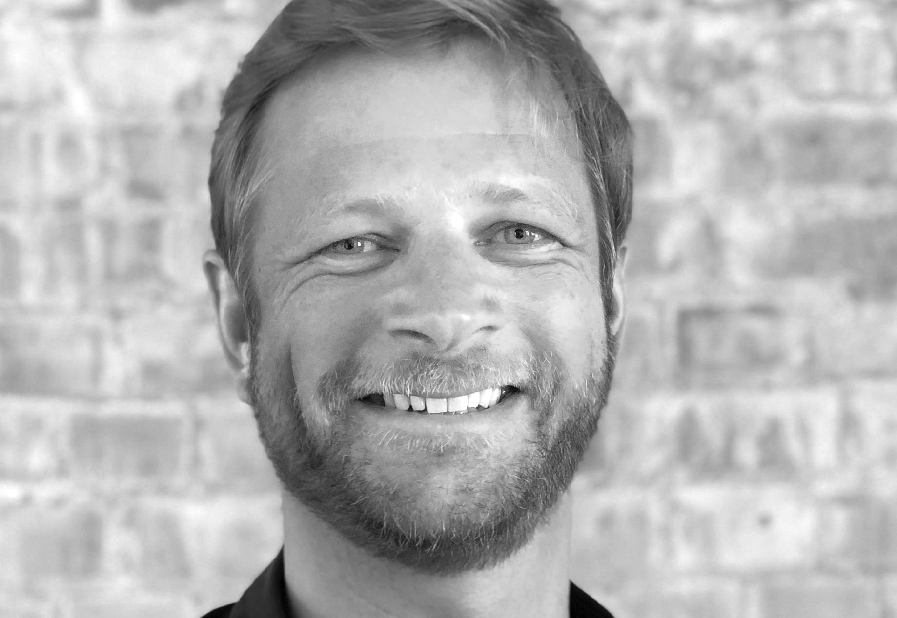 Episode 45: Chris Averill on “Build, Sell, Retire” - Like Minds